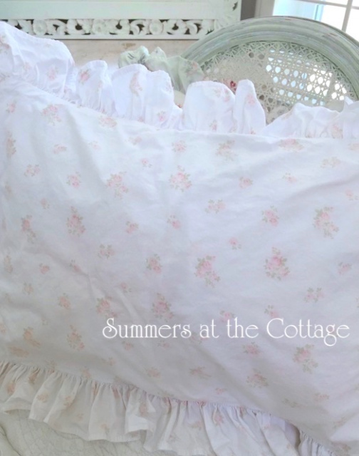 SHABBY CHIC RACHEL ASHWELL PETITE BOUQUET BABY PINK ROSES RUFFLED SHAM